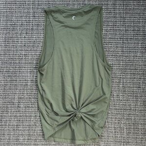 ZYIA | Tops | Zyia Green Muscle Tee With Modern Graphic | Poshmark